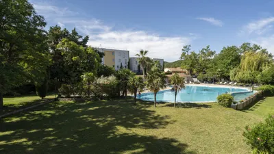Hotel-restaurant Les Oliviers - Livron-sur-Drôme