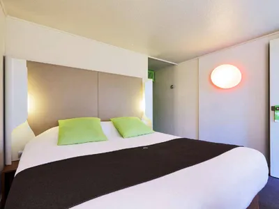 Campanile Saint Quentin En Yvelines - Montigny-le-Bretonneux