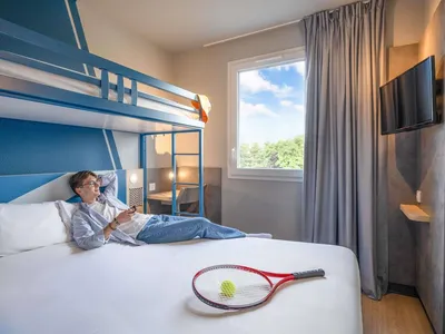 Ibis Budget Orly Chevilly Tram 7 - Chevilly Larue