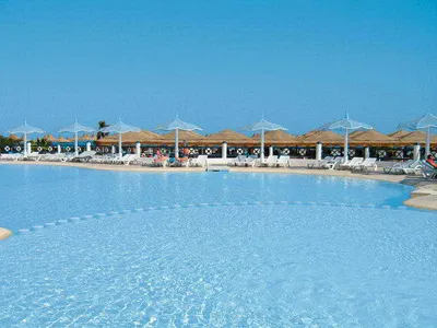 Aladdin Beach Resort - 胡爾加達