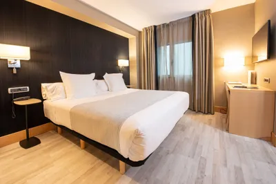 Hotel Plaza Coruña - A Coruña