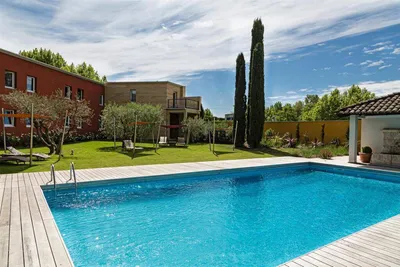 Best Western Plus Le Lavarin - Vaucluse