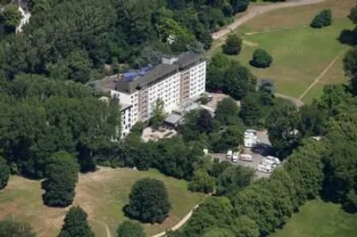 Djh City-hostel Köln-riehl - Colonia