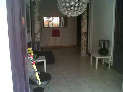 Violeta Hostel - Barcellona