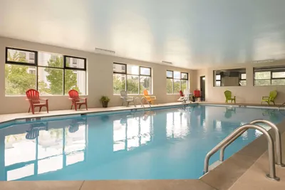 Luxe Studios - Tennessee