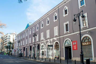 Quart Youth Hostel - Valencia