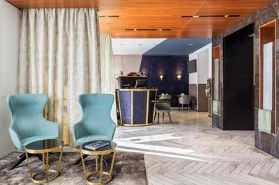 Best Western Plus Hotel Comedie Saint-roch - Montpellier
