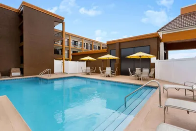 Days Inn By Wyndham N Orlando/casselberry - Florida