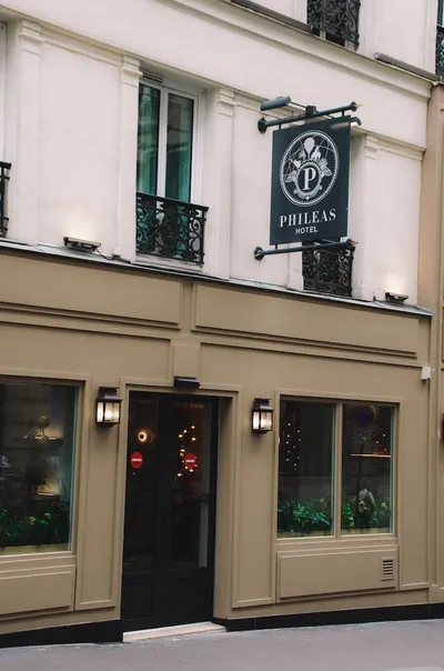 Phileas Lazare & Spa - París