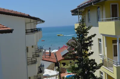 Delphin Apart Hotel - Side
