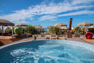 Best Western Premier Le Patio Des Artistes - Cannes