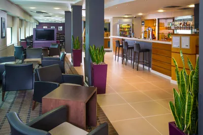 Holiday Inn Express Glasgow City Centre Riverside By Ihg - Glasgow