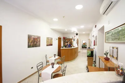 Hotel Zara - Naples