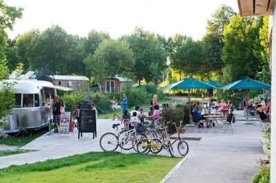 Camping De Paris - Val-d'Oise
