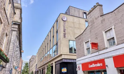 Premier Inn Edinburgh Cc Waverley - Edimburgo