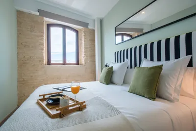 Sercotel Sevilla Guadalquivir Suites - Seville