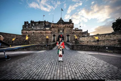 Holiday Inn Express Edinburgh Royal Mile By Ihg - Edinburgh