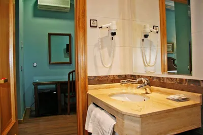 Hostal Victoria Ii - Madrid