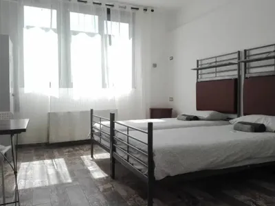 Atmos Luxe Navigli Hostel & Rooms - Milan