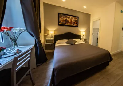 Rhome Guesthouse - Roma