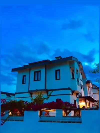 Villa Hania - Side