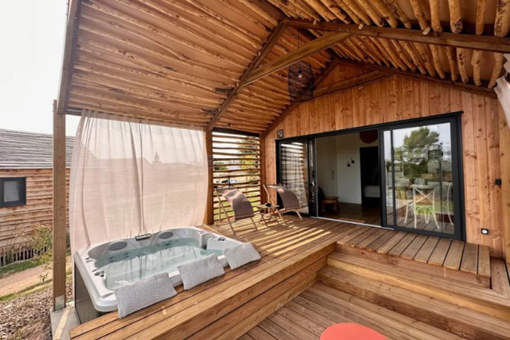 Camping Damona Lodges - Brem-sur-Mer
