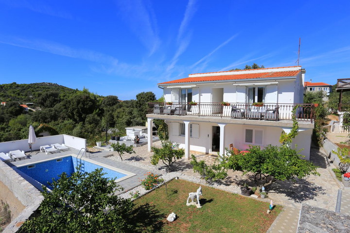 Appartements Avec Piscine Pour Les Familles Avec Enfants Razanj, Rogoznica - 17867 - Croatie