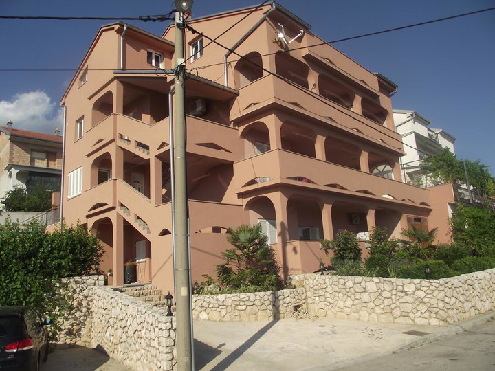 Appartements Avec La Piscine Novi Vinodolski - 5479 - Novi Vinodolski