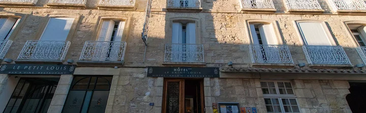 Hotel Restaurant Le Saint Louis - Aigues-mortes - Saint-Laurent-d'Aigouze