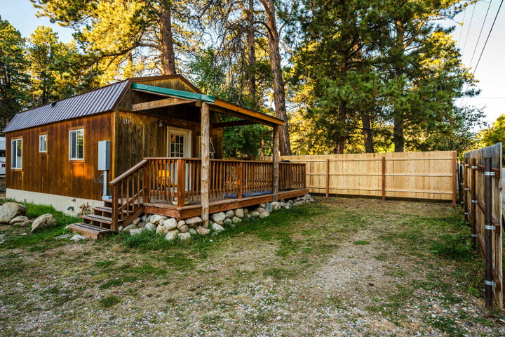 Piney Tiny House — Loft, Wildlife Views, Banner Wy - Wyoming
