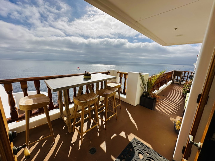 Ocean View Retreat W/ Pool & Hot Tub - Avalon, CA