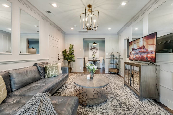 Charming 1br Jewel Box | Historic Dallas - United States