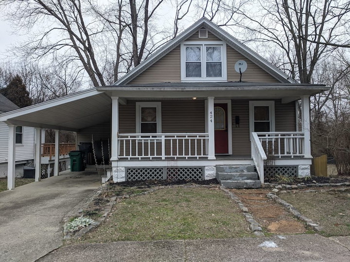 Ohio Ave, 3 Bed House, Historic Downtown Loveland - Loveland, OH