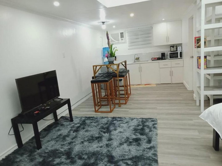 Beach Loft: Coastal Elegance - Sipalay City