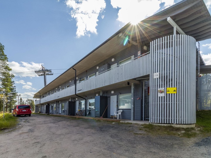 Vuosselin Helmi B21 - Oroszország