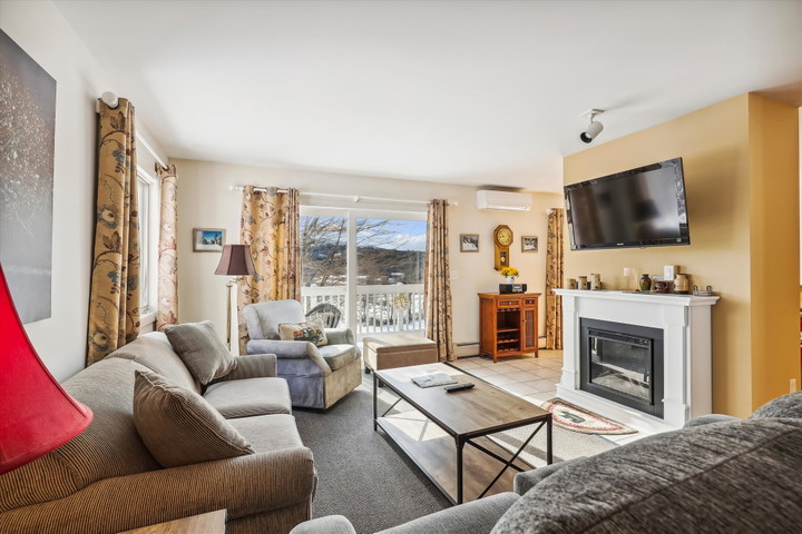 Resort Pool, Hot Tub, And Sauna - Stunning Mountainside Haven - ストー, VT