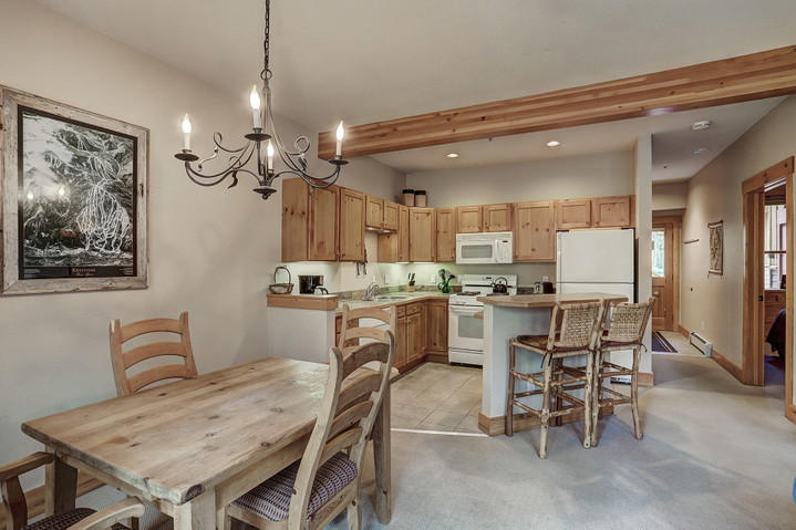8757 Trappers Crossing - Summit County, CO
