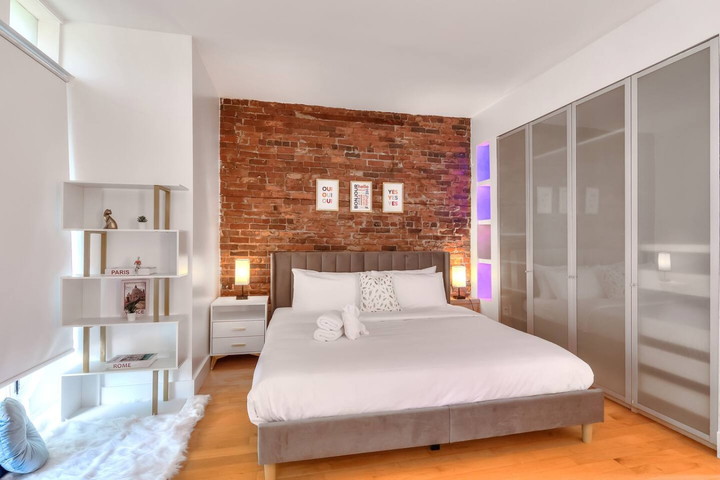 Take A Break In A Modern Loft On The Plateau - Quebec