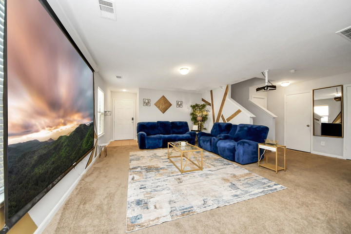 Pet-frndlyretreat•600mbpswifi•8mi To Iah•sleeps14 - Houston