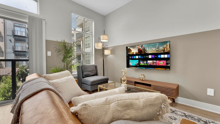 Luxury 1bd | Deep Ellum | Parking | Pool+gym - Dallas, TX
