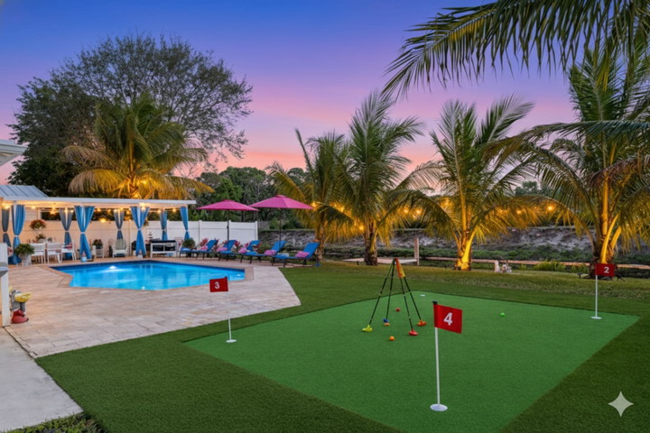 Waterfront Htd Pool, Putt-putt Pergola, Air Hockey - Bahamas