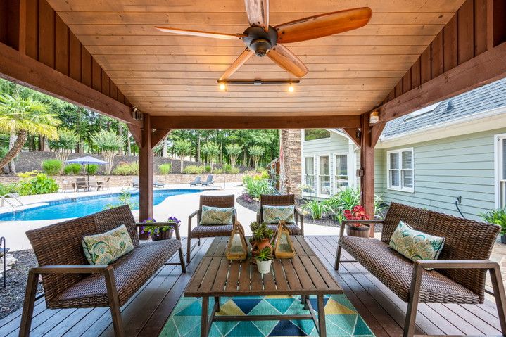 Spacious 4br Estate W/ Movie Room & Fire Pit - Cartersville, GA
