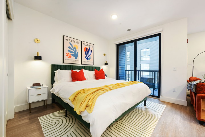 Lux King Bed | Free Parking + Gym | Upmc+cmu+pitt - Pittsburgh, PA