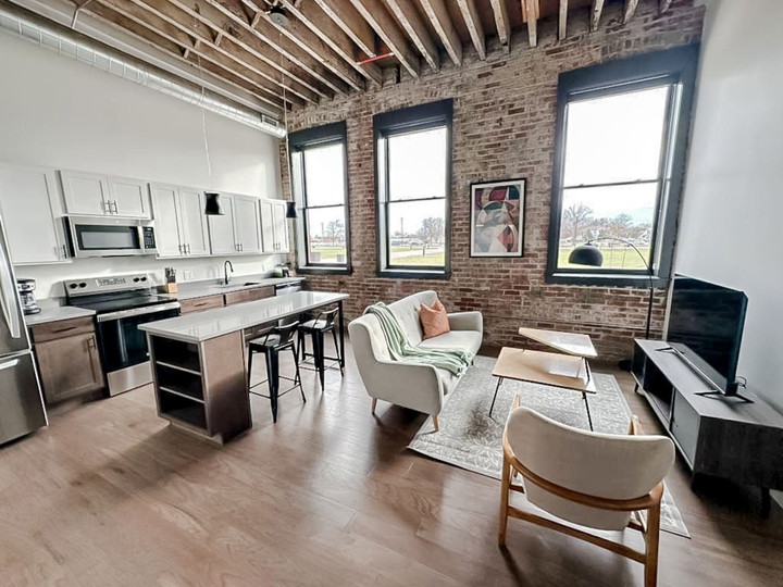 Sleepover | Modern 1bd/1ba Loft - Newton - United States