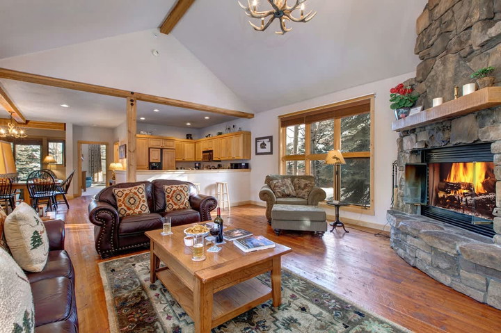 Abode At Moose Creek #21, Ski-in/out, Private Hot Tub, Mountain Views - Jackson, WY