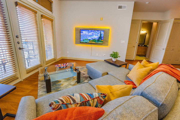 Sunset Sanctuary Escape | Pool + Secure Garage - United States
