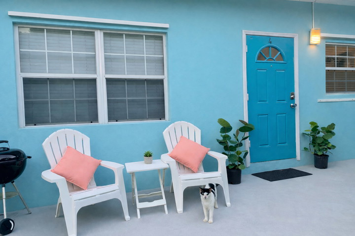 S4 Bp | Steps To Beach | Entire Apartment - Cayman Islands