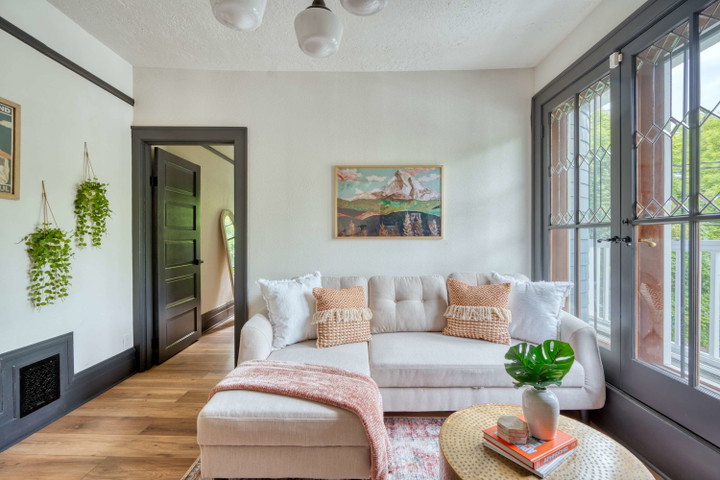 Luxury Living On Nw 23rd Ave, Walk Score 99 - Portland, OR