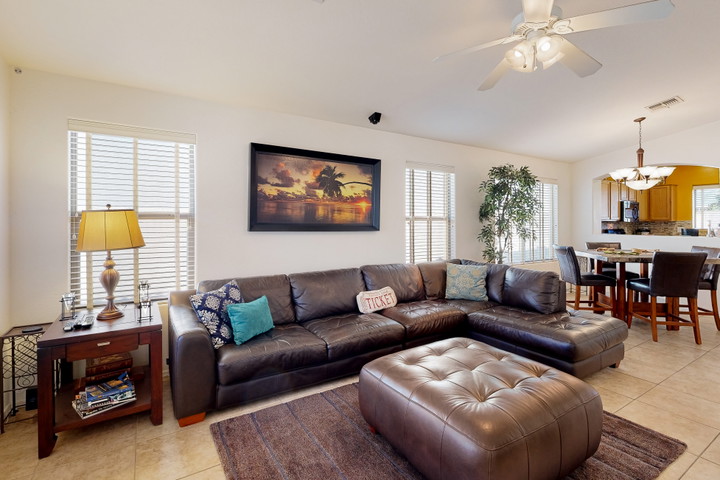 Desert Oasis With An Enclosed Yard, Firepit, Washer/dryer, And Central Ac - Gilbert, AZ