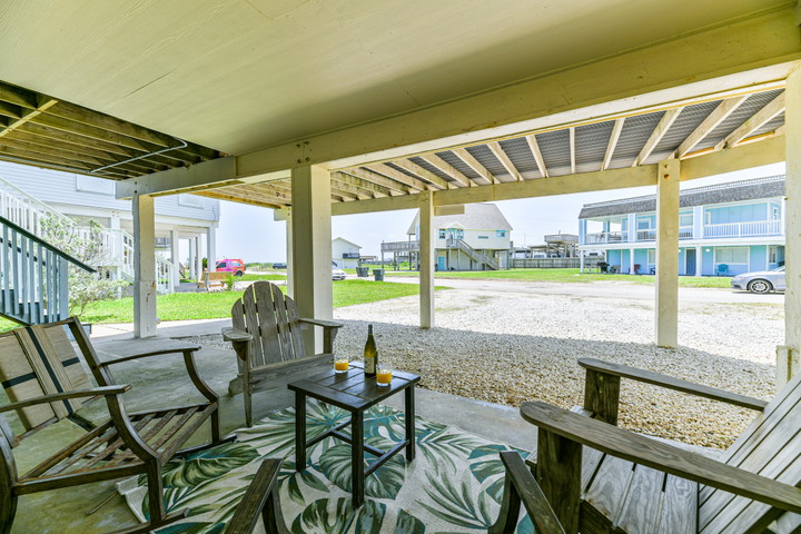 Beach Waves B - Slow Days With Waves At Your Doorstep! - Galveston, TX